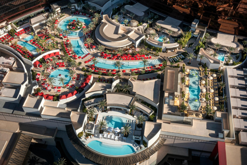 Top 20 The Coolest Resorts in the USA